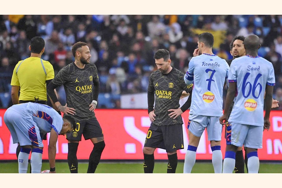 Goals galore as Ronaldo, Messi roll back the years in battle of greats