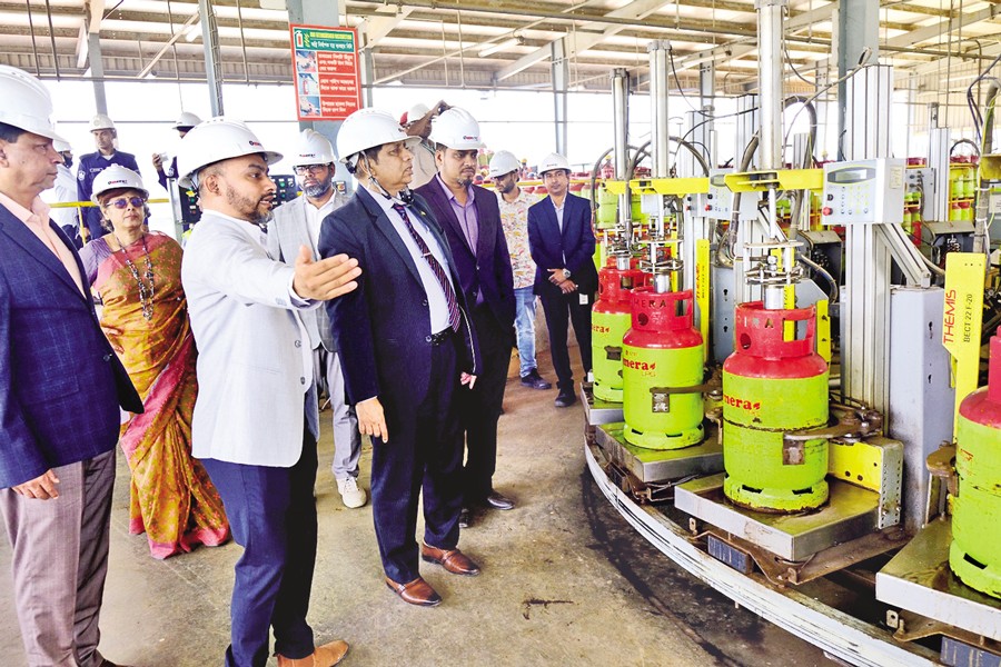 Finance News: Latest Financial News, Finance News today in Bangladesh